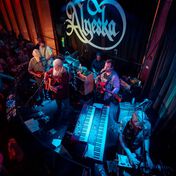 Leftover Salmon Live Concert Setlist at The Sitzmark, Girdwood, AK on ...