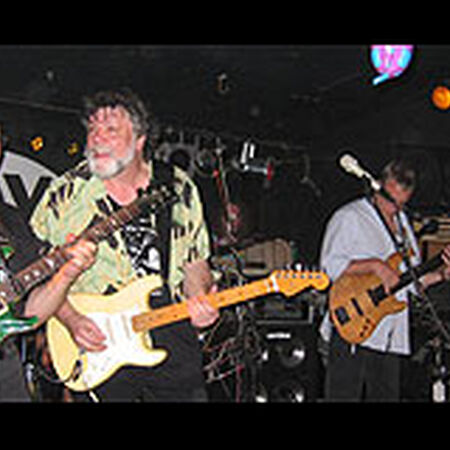 The Radiators Live Concert Setlist at The Chicken Box, Nantucket, MA on ...